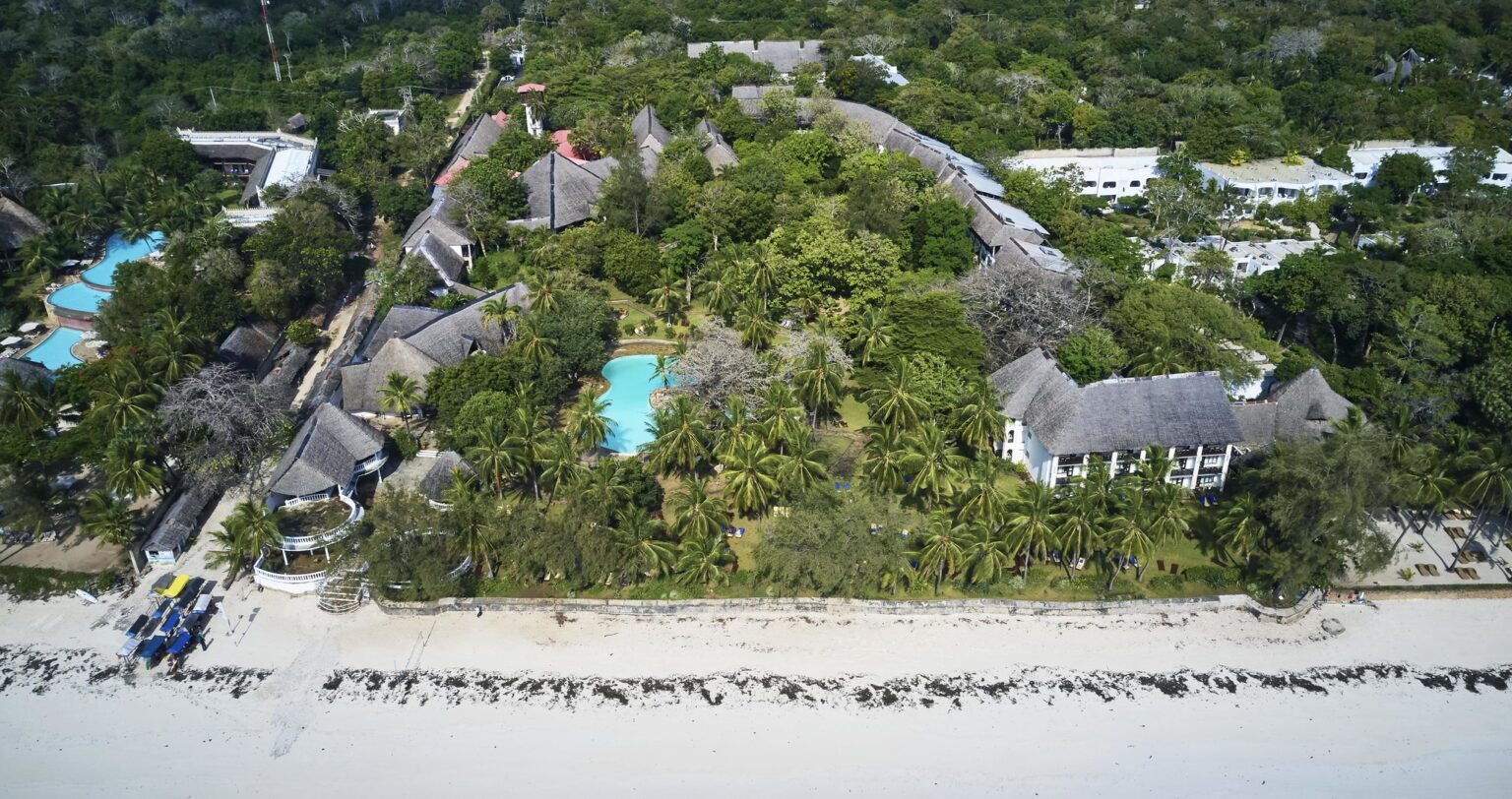 Ngutuni Safari Lodge – Ngutuni Safari Lodge near Voi, Kenya. Located in ...